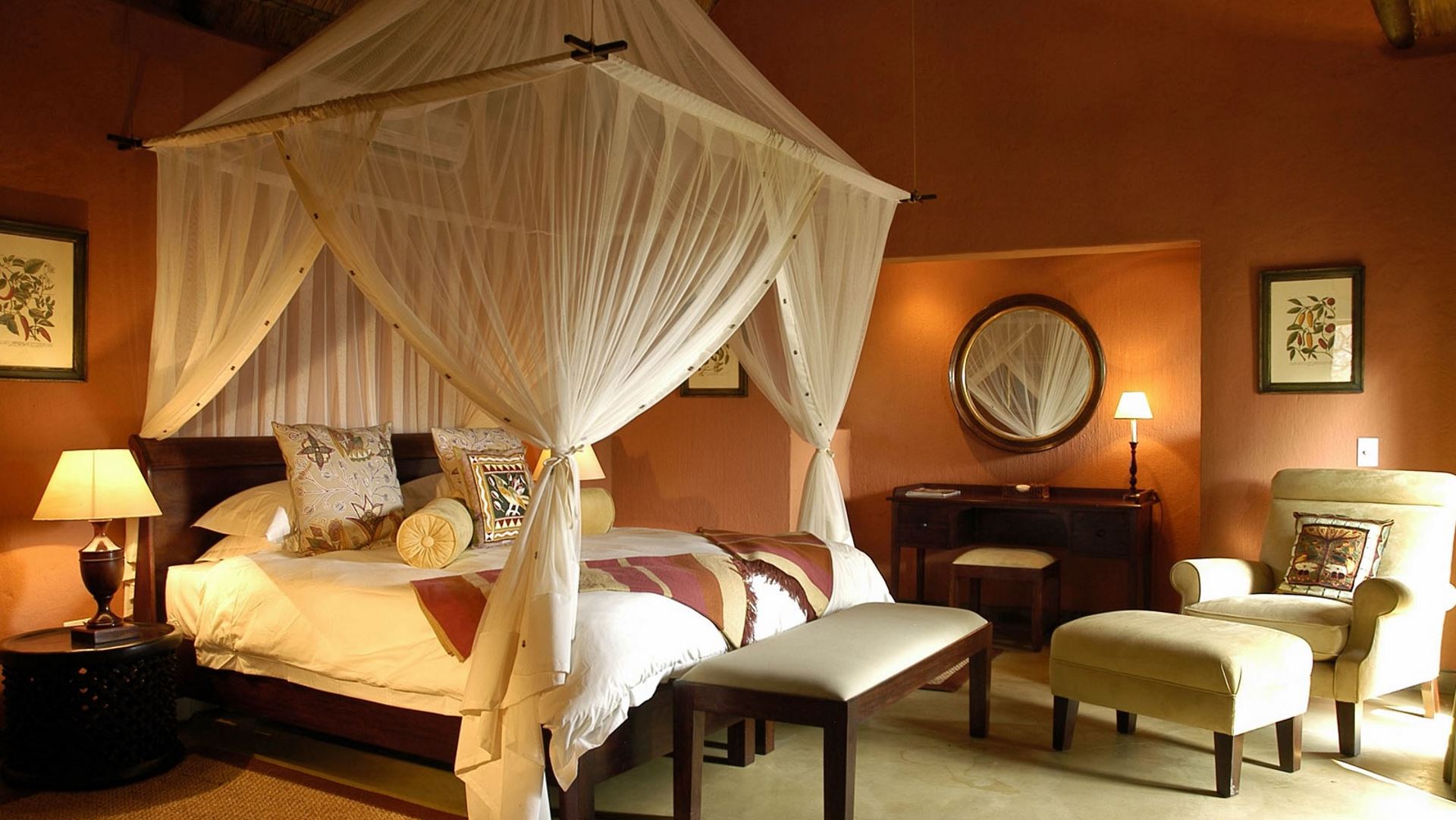 Motswiri Safari Lodge - Madikwe Game Reserve - Reservations